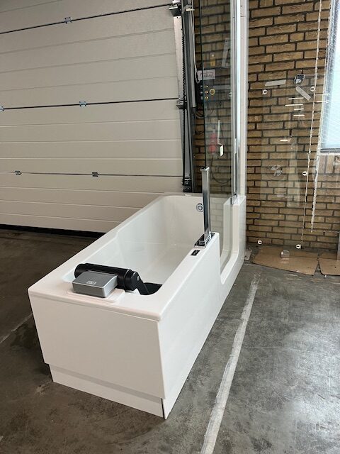 Artweger instap bad/douche met deur en liftsysteem 170 x 75 cm izgst ...