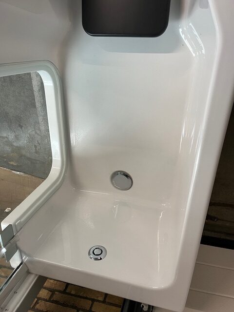 Artweger instap bad/douche met deur en liftsysteem 170 x 75 cm izgst ...